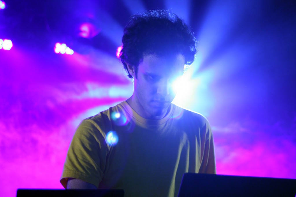 Four Tet se sigue reinventando en "4T Recordings" - FILTER México