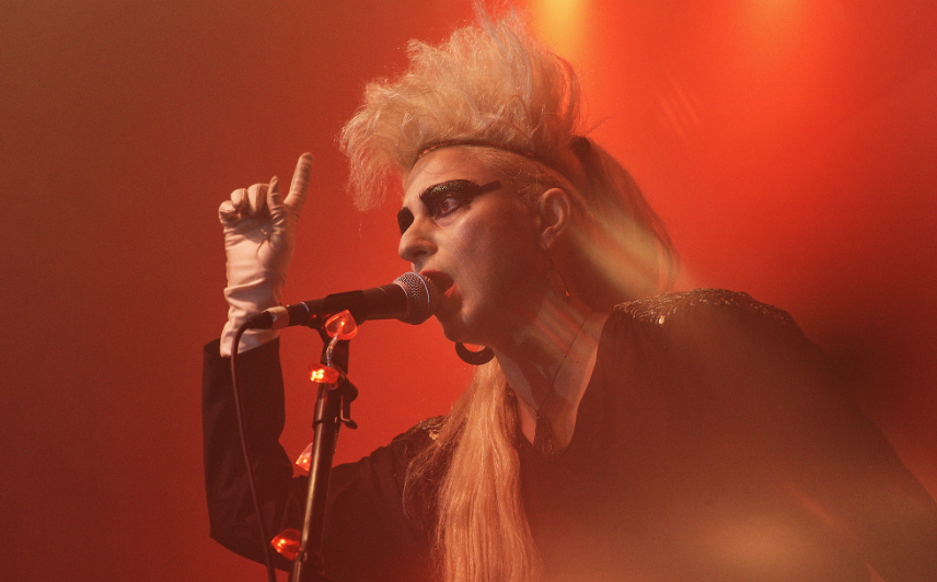 Selofan, QUAL y Wire Spine en una noche de darkwave en el Foro Indie ...