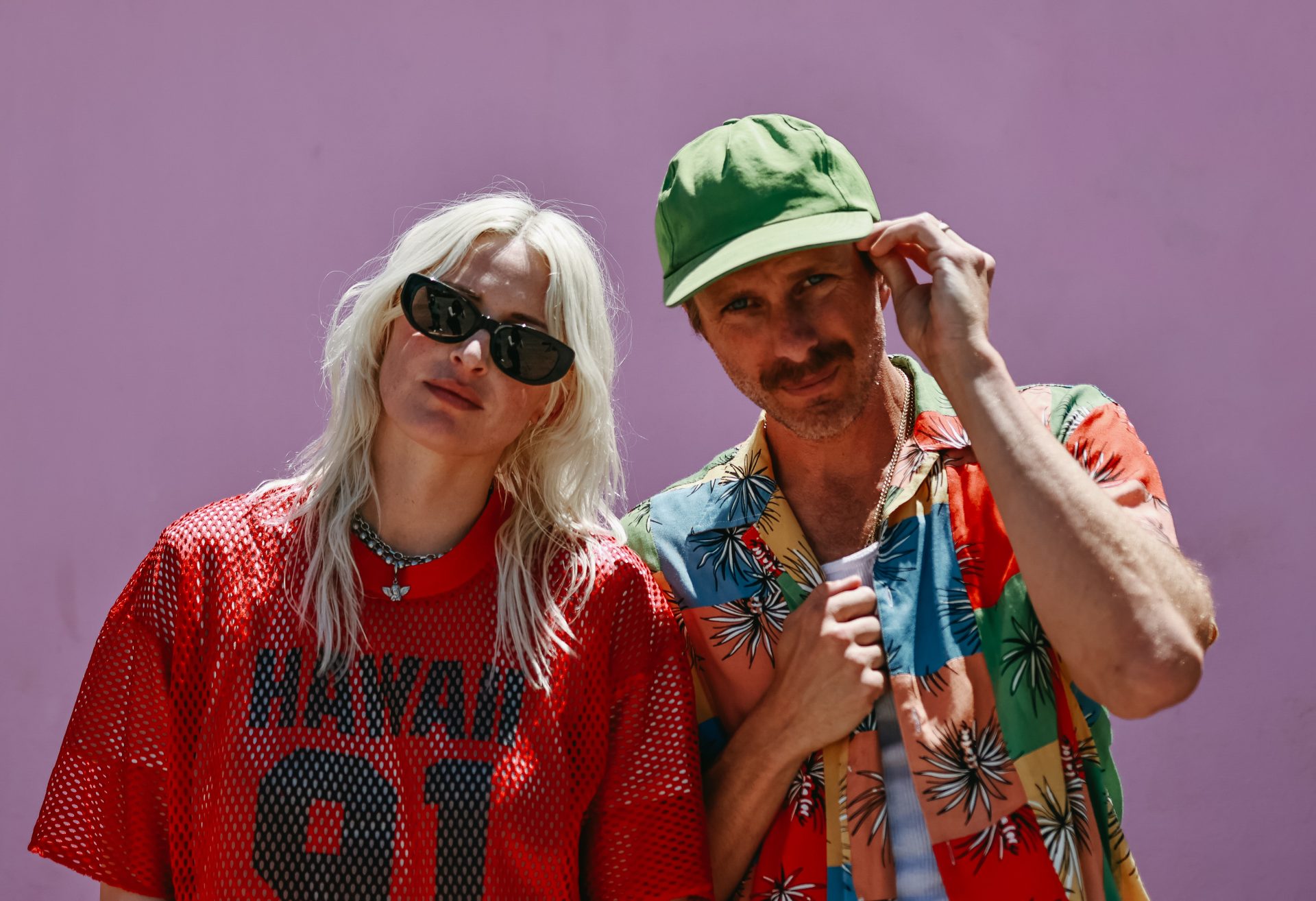 Jump Sit Stand March: la colaboración de AWOLNATION con Emily Amstrong ...