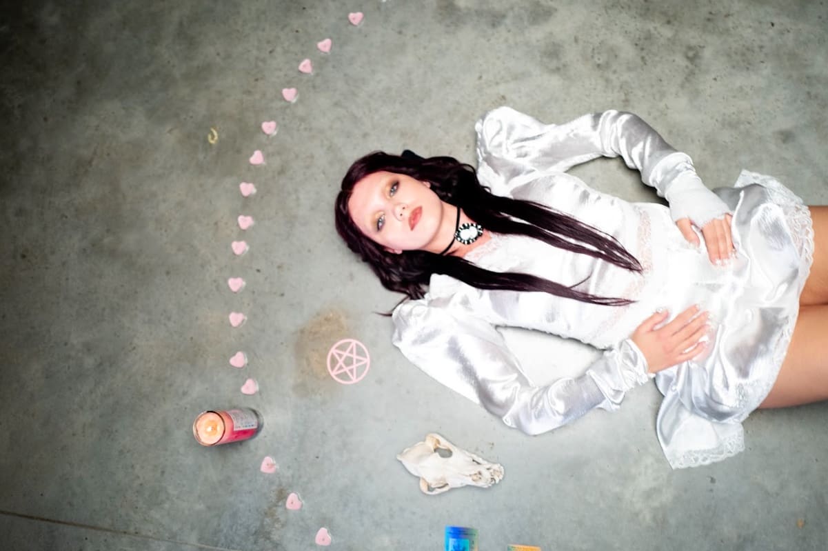 Death In June publicó el álbum 'NADA-IZED!' con versiones synth-pop de ...