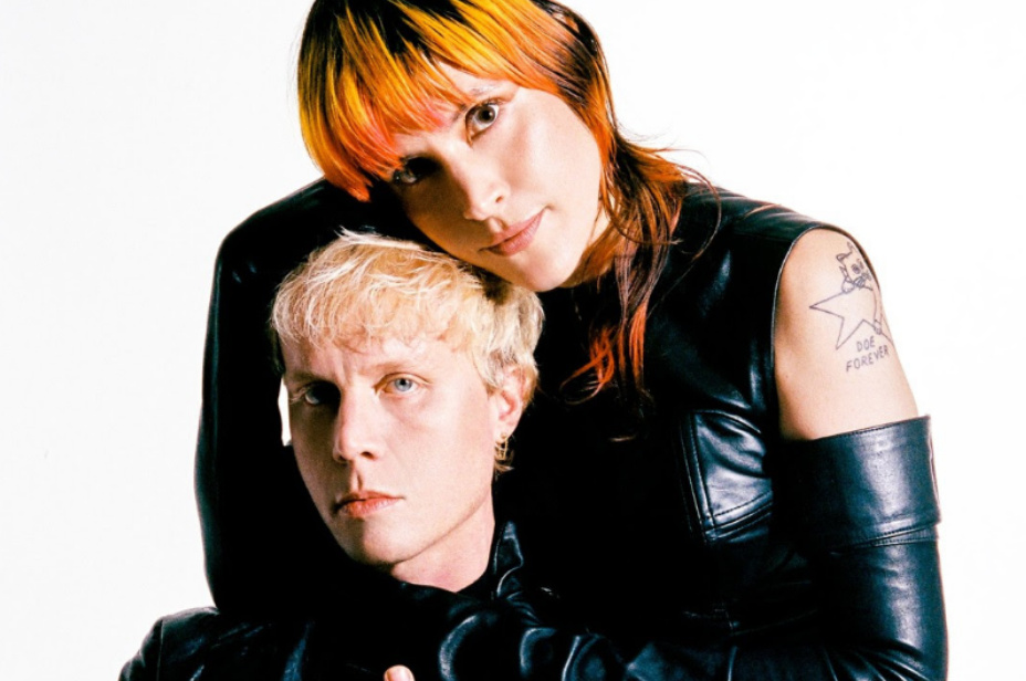 Death In June publicó el álbum 'NADA-IZED!' con versiones synth-pop de ...